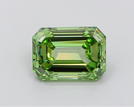 1 CT Vivid Green Emerald Cut Lab Grown Diamond For Engagement Ring ...